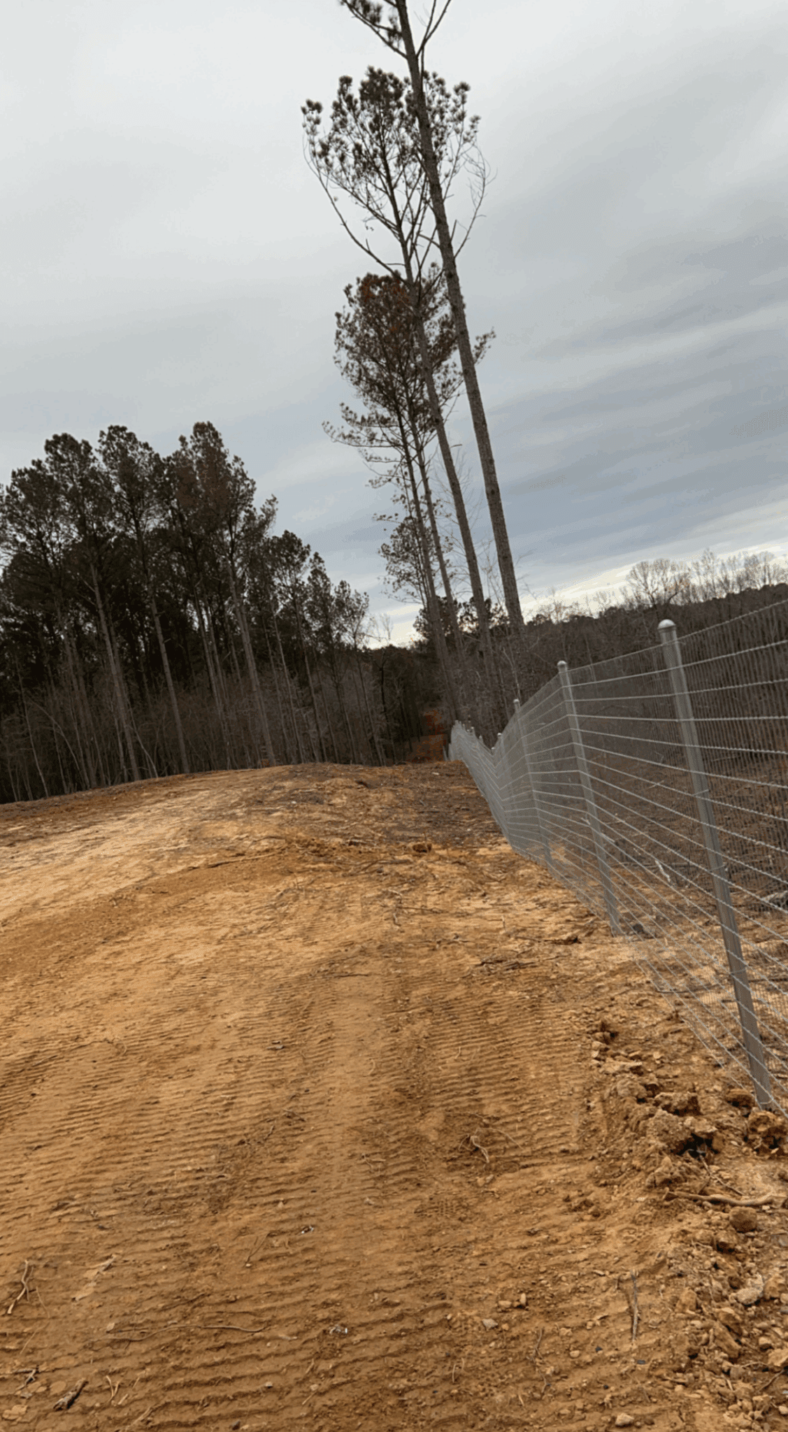 How to Install a High Game Fence on Uneven Ground | Straight Shooter ...